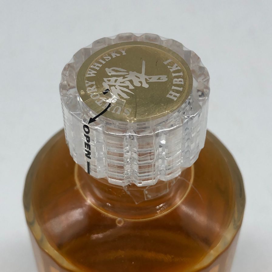 東京都限定 サントリー 響 17年 50ml 43% SUNTORY HIBIKI 【A4】 – お酒の格安通販 サケヤス