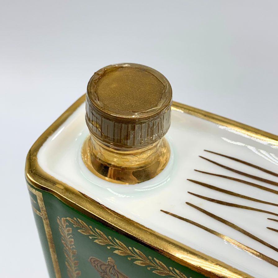 カミュ ブック ナポレオン 緑陶器 40% 700ml CAMUS NAPOLEON コニャック1156g【D0】 – お酒の格安通販 サケヤス